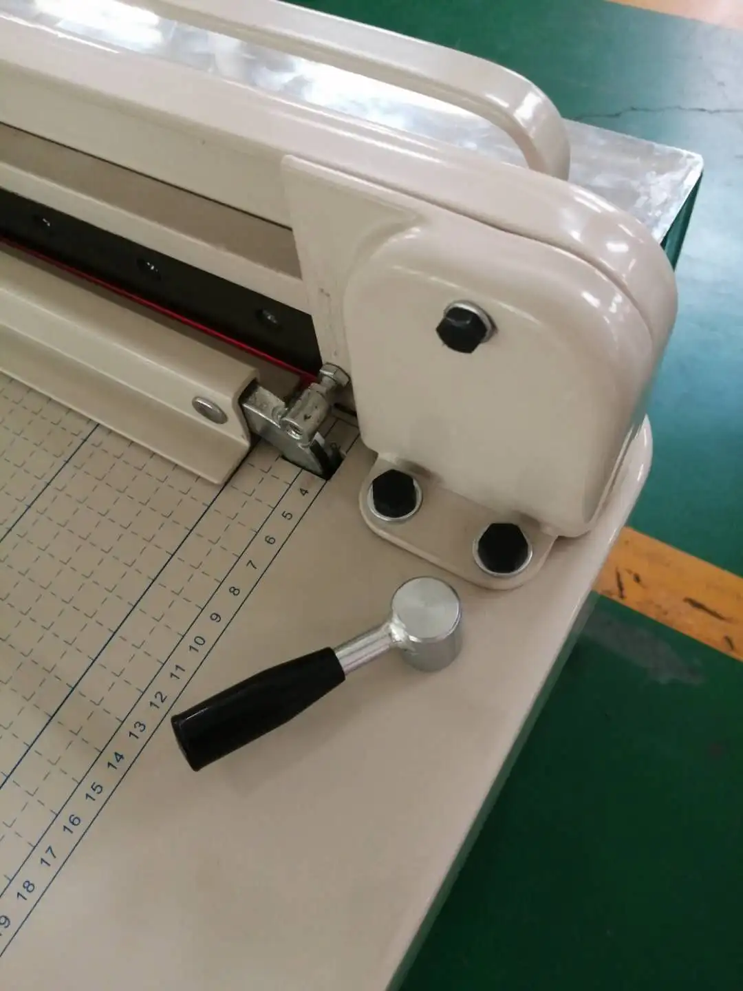 868-A3 Heavy Duty Desktop Paper Cutter with Quick Action Clamp ...
