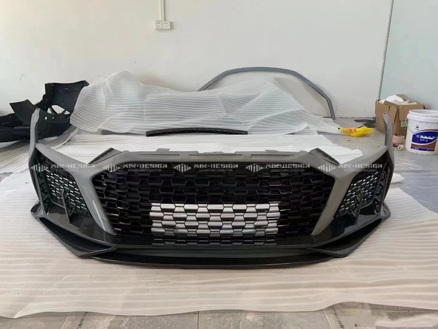 Audi R8 Body Kit - Upgrade to 2022 Style Bumpers & Carbon Fiber