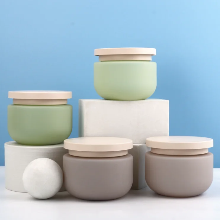 Eco-friendly Biodegradable 250g HDPE Jars for Cosmetics