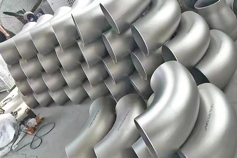 Stainless Steel Butt Weld Fittings Pipe Tube Fittings Three Way Tee Reducing Tee Ansi / Asme B16 ...