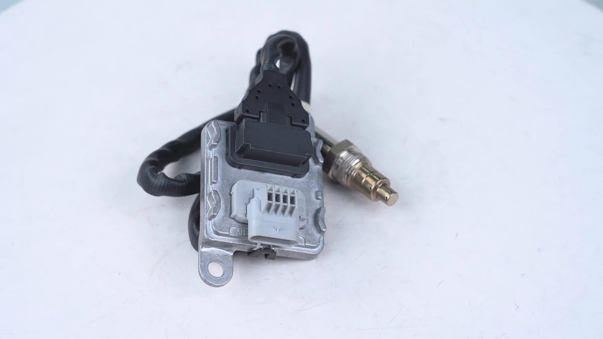 Electronic Parts12v 5wk9 6748 Nox Sensor For Scr Emission System ...