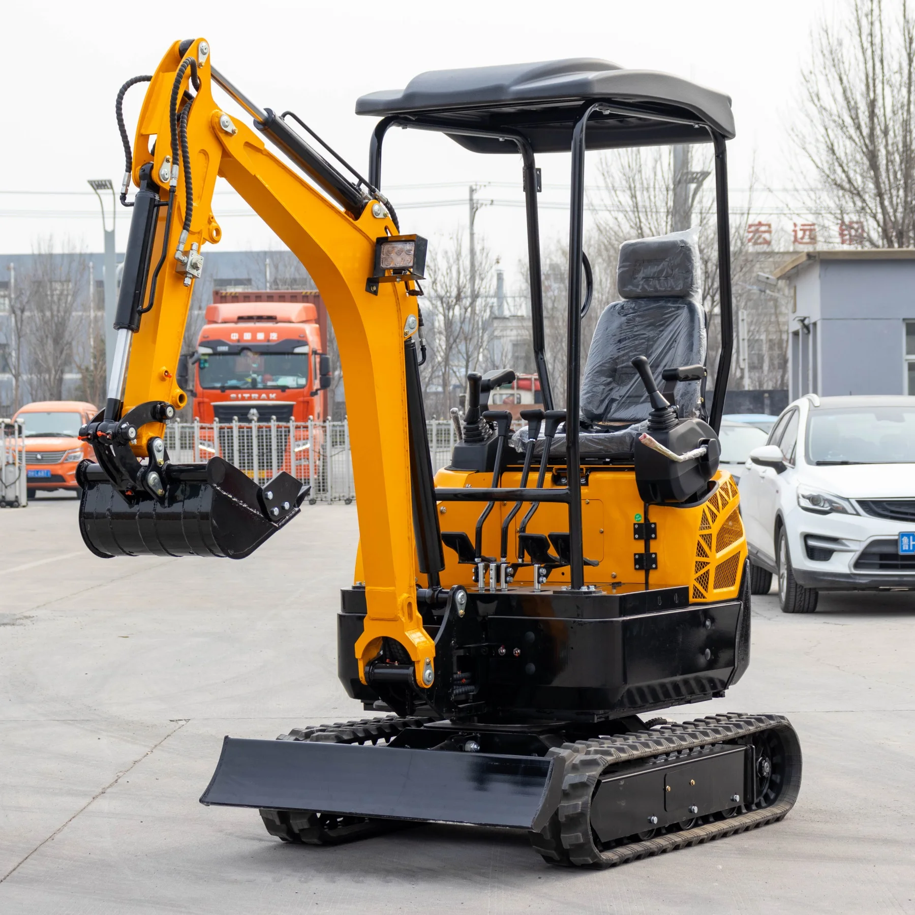 Alibaba.com: 1Ton 1.8Ton mini excavator 1800KG with hydraulic thumb ...