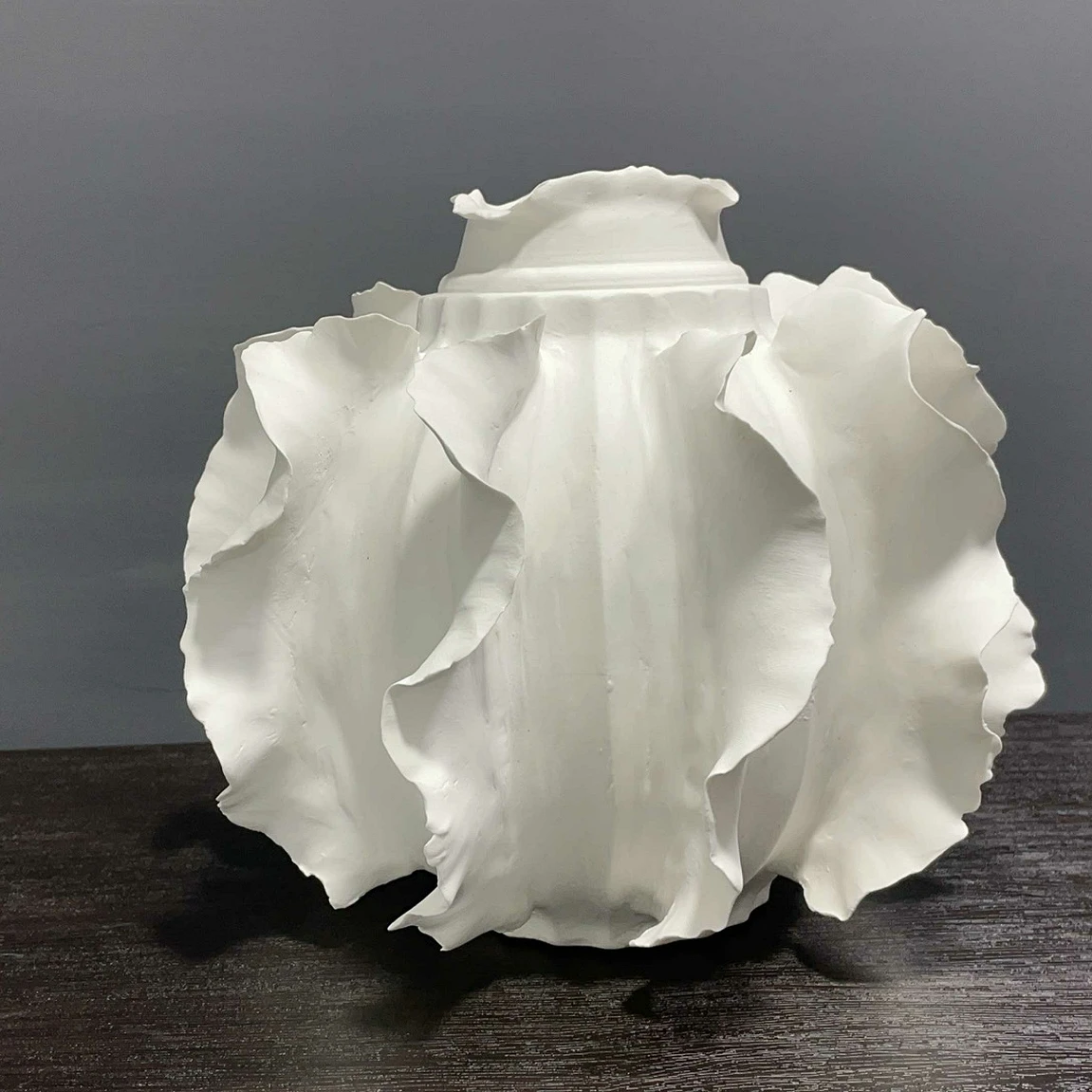 European Ceramic Unpainted Vase With Frosted Texture Simple White ...