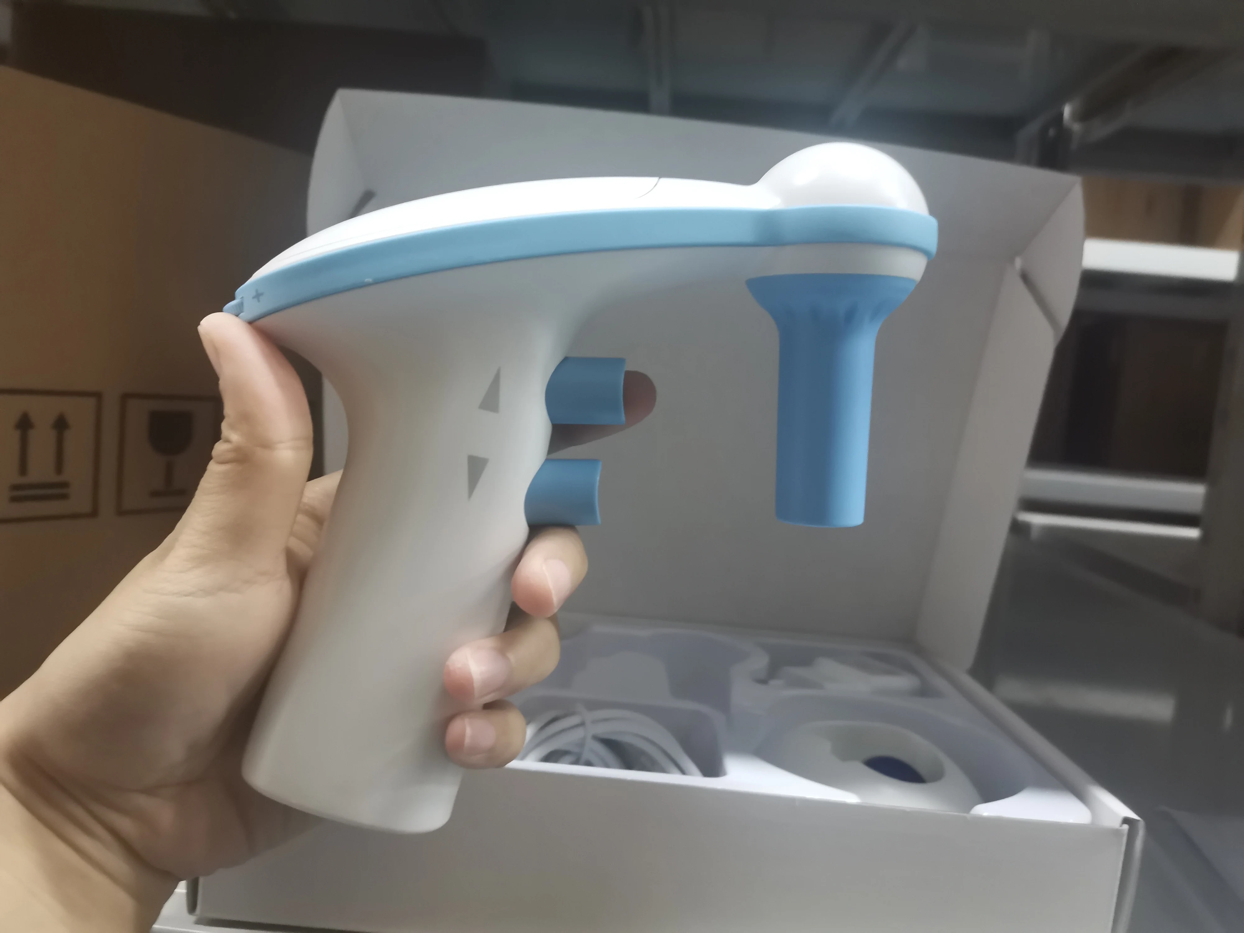 LABTEX Levo Me Electronic Hand-held Motorized Pipette Filler with ...