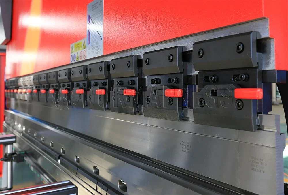 2024 New Da66t 500t*6000 Hydraulic Cnc Press Brake Best Quality Energy-saving Automatic Aluminum ...