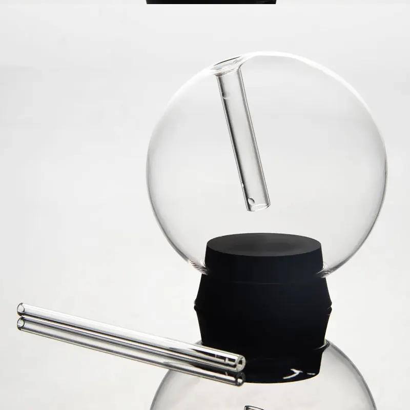 Creative Spherical Crystal Cocktail Glass with Lid & Straw - OEM Welcome