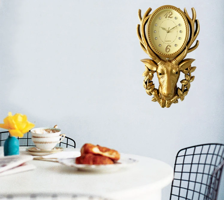Modern Creative Cute Elk Shape Diamond Plastic Wall Clock Mute Quartz ...