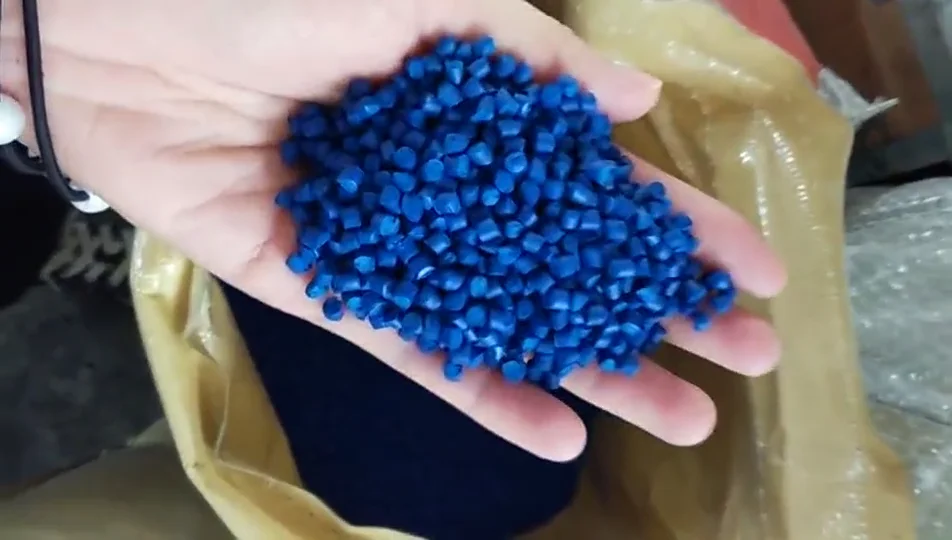 Masterbatch Price Colorful Plastic Masterbatch For Injection Extrusion ...