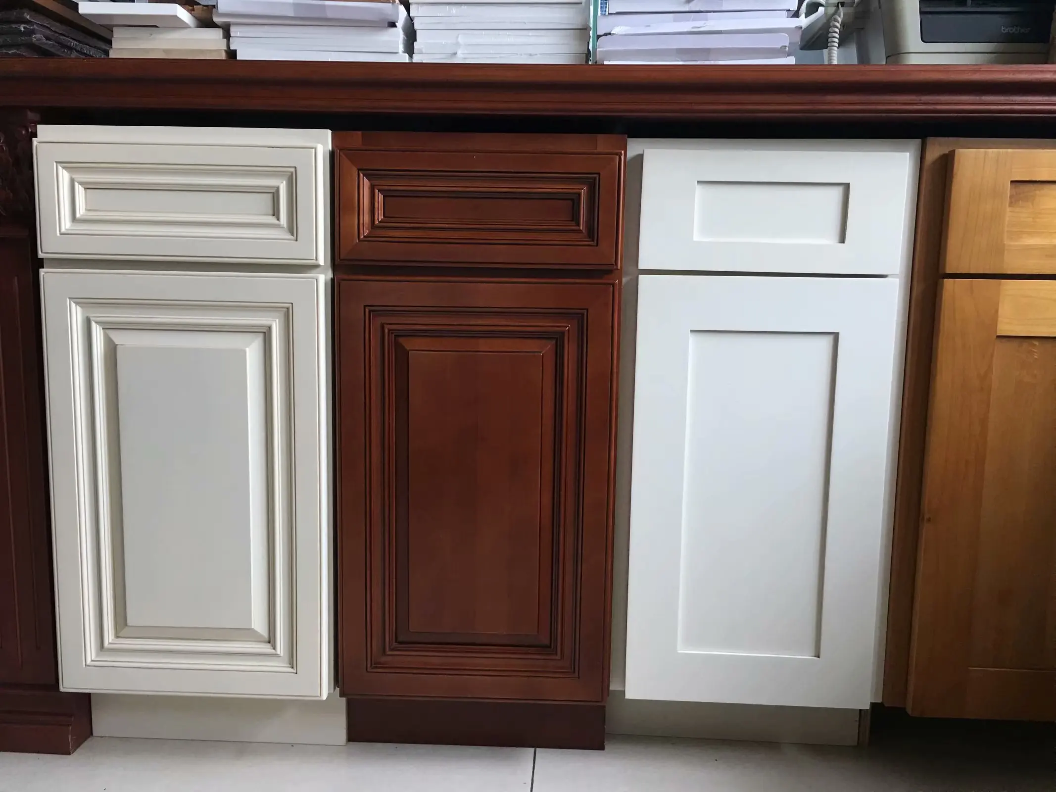 CBMmart Modern Kitchen Cabinets Water-Resistant Solid Wood with MDF ...