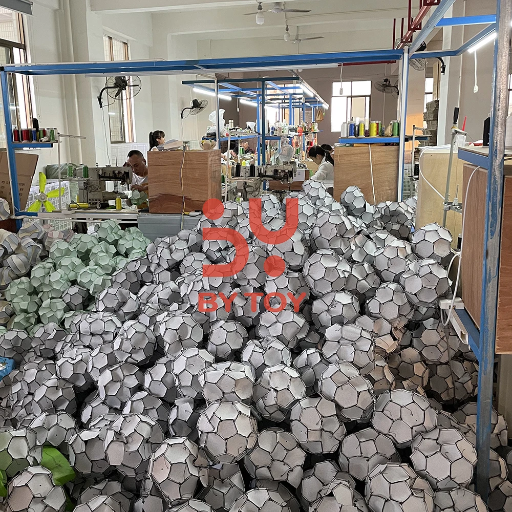 Futbol Manufacture Pvc Futsal Machine Professional Football Stitched ...