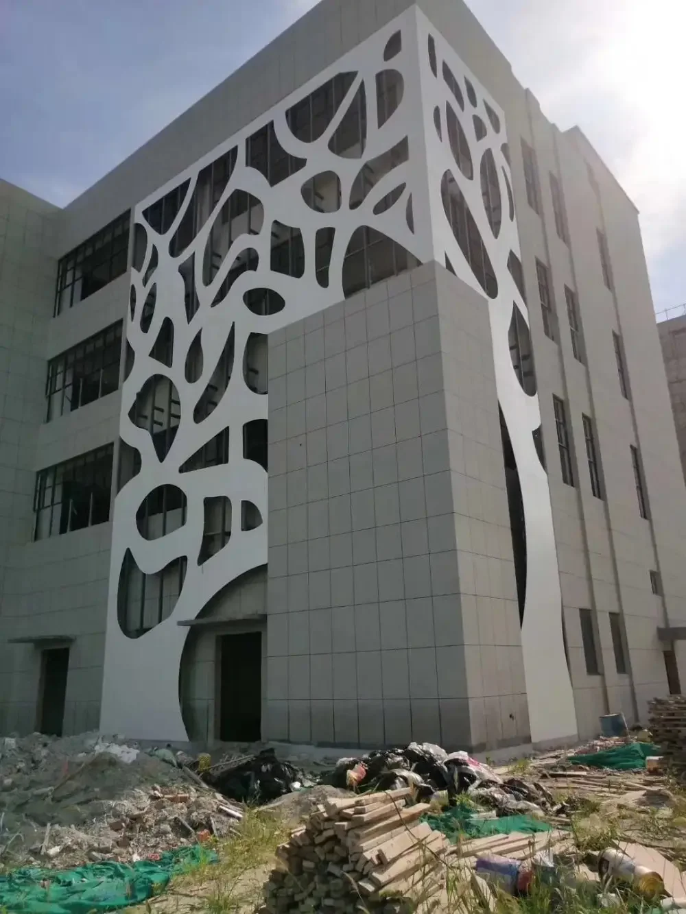 Exterior Commercial Building Curtain Wall Cladding Laser Cut Metal ...