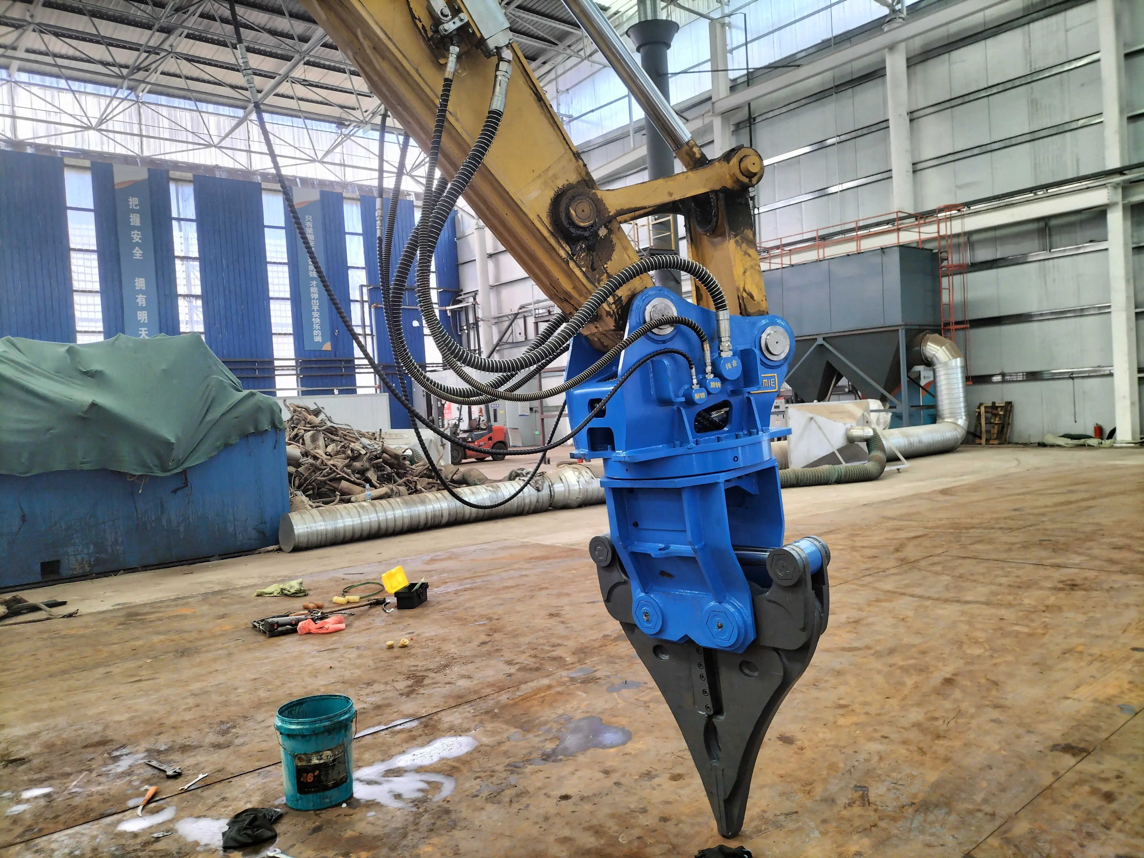 15t Excavator Car Dismantling Shear Old Auto Demolition System Scrap ...