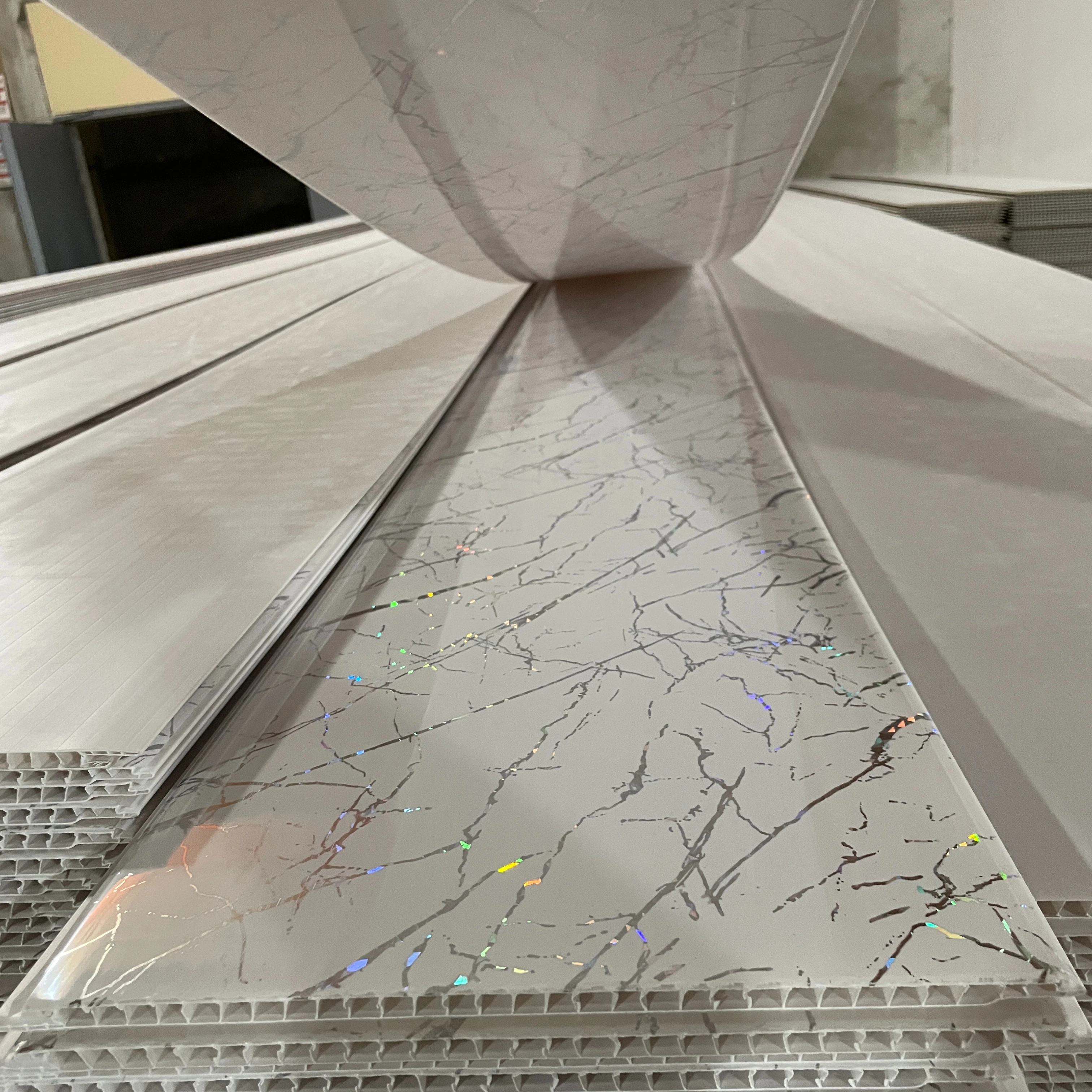 Plastic Ceiling Tiles 25mm Pvc Ceiling Lining Cielo Raso De Pvc Techo ...