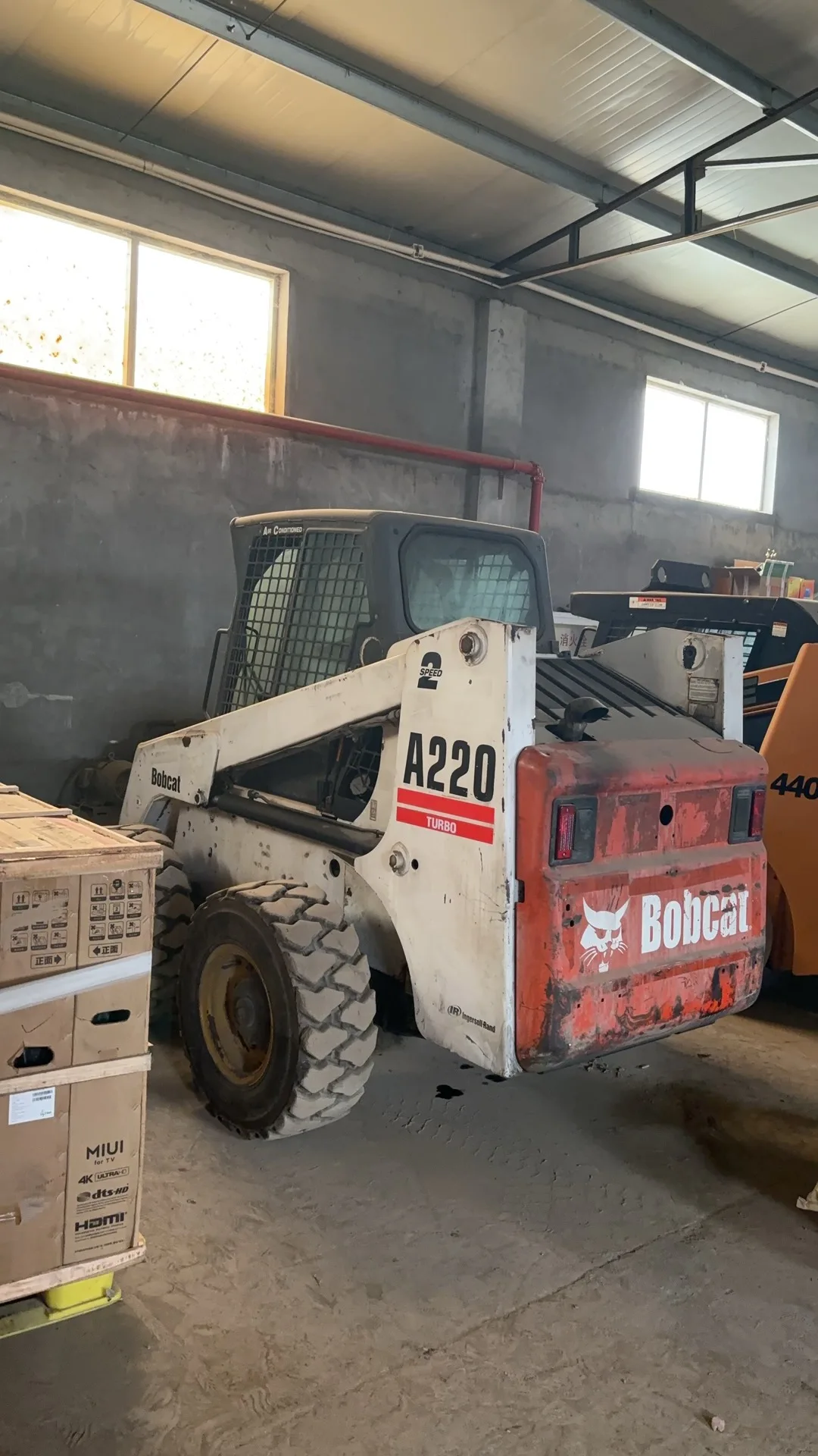 Origin Usa Used Bobcat Skid Steer Loader A220 Mini Bobcat Loader In ...
