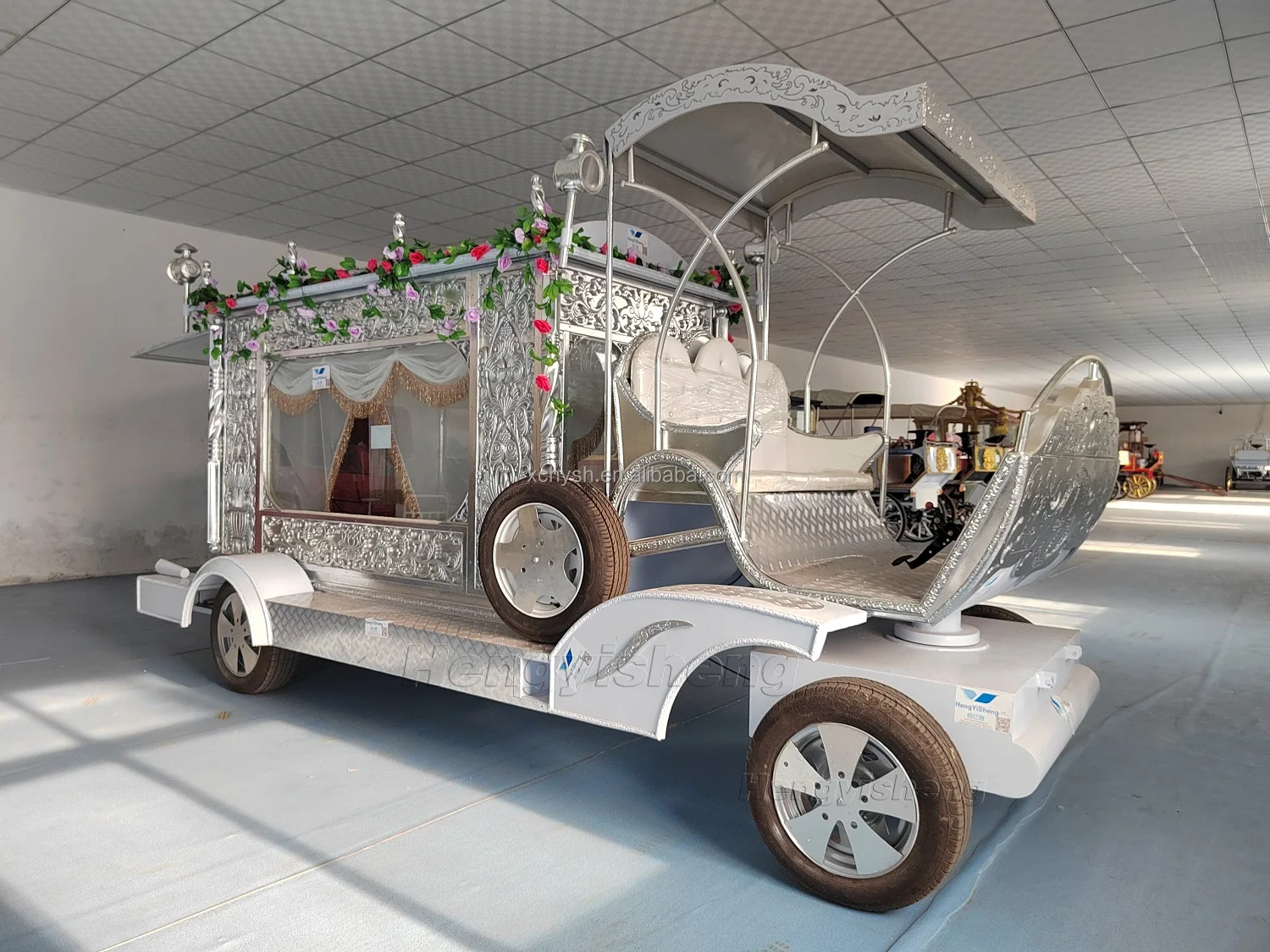 Luxury Funeral Limousine - Classic Hearse Car in Nigerian Style