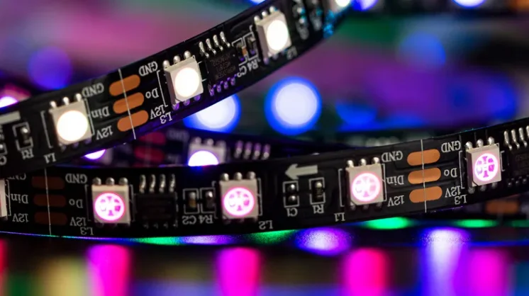 WS2811 Phantom Color Light Strip - Programmable RGB LED