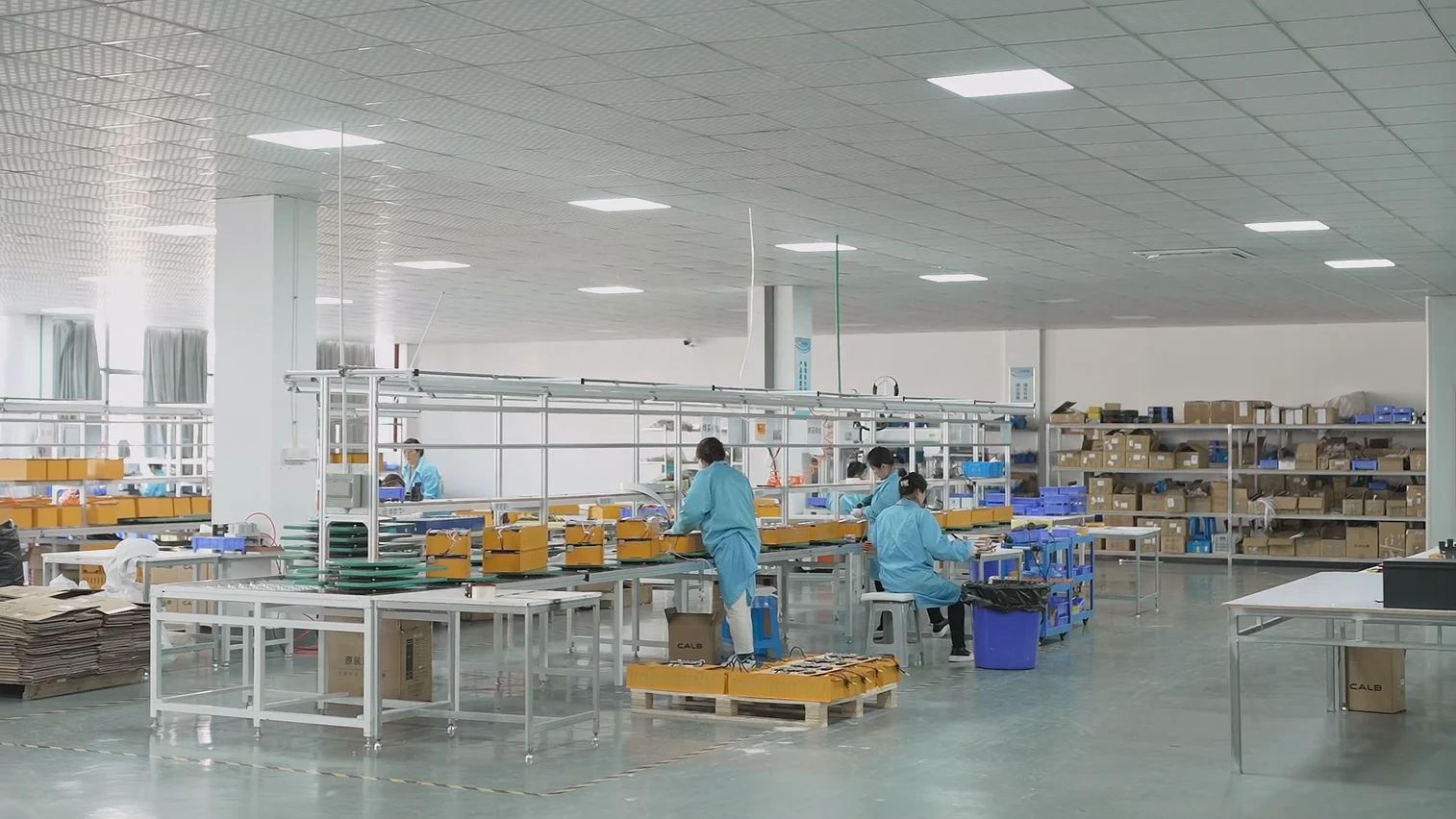 Customized Outdoor Power Bank 500W Large Capacity 220V Energy Storage ...