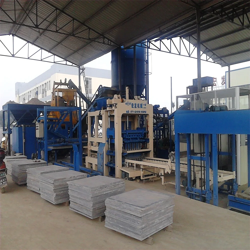 Small Automatic Vibrated Concrete Block Making Machine Qt4-25c Cement ...