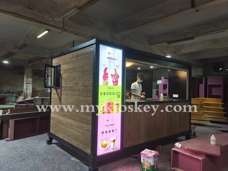 Solid Wood Outdoor Kiosk Design - Fast Food & Coffee Stalls