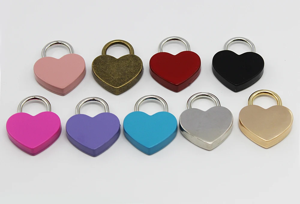30x39mm Antique Style Heart Shape Padlock - Vintage Lock