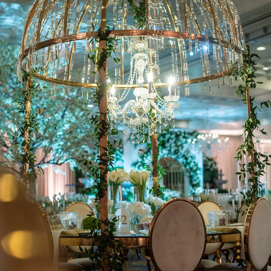 Elegant Event 8 Seater Detachable Nest Top High Crystals Dome Event ...