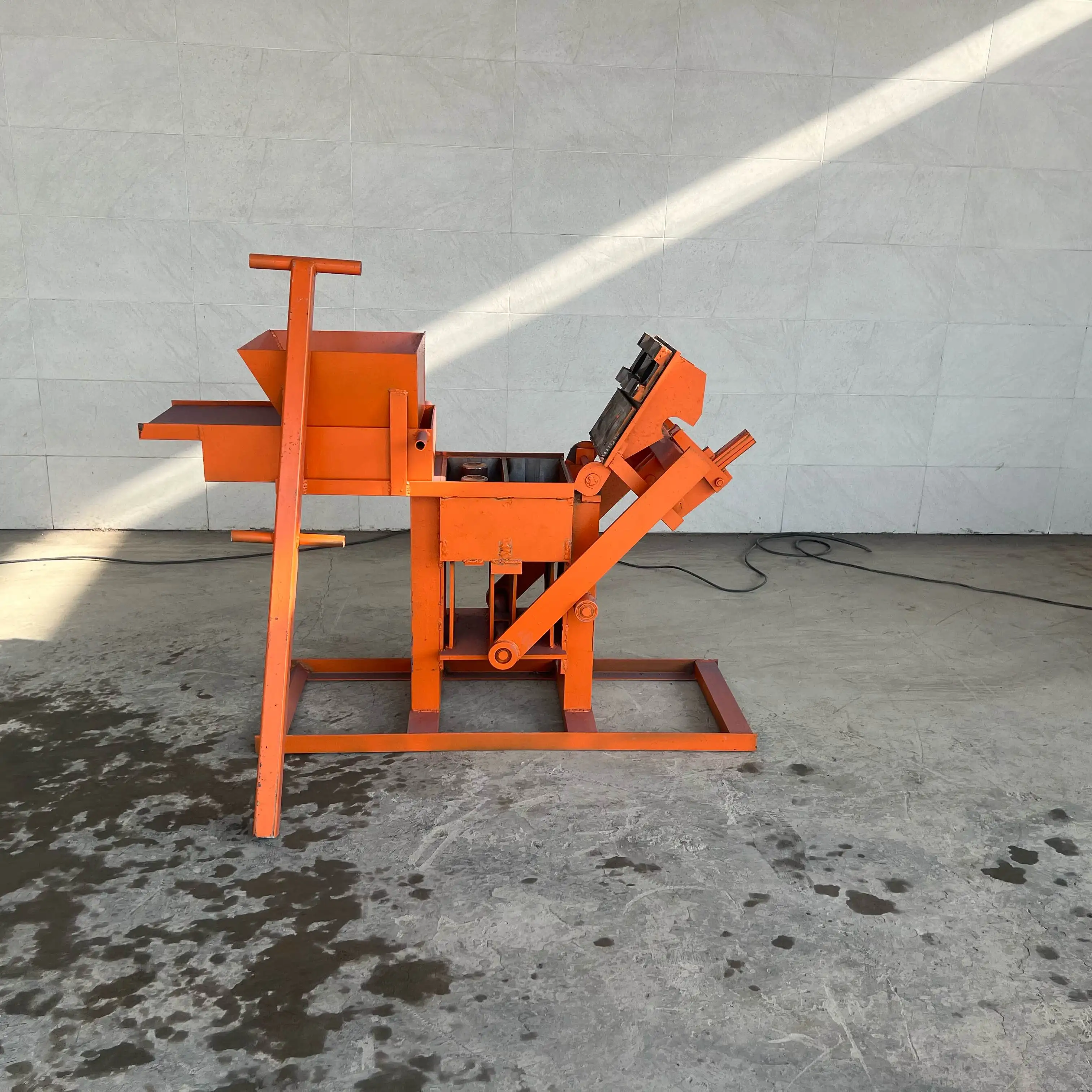 Testing of clay brick making machine and small crusher machi Product ...