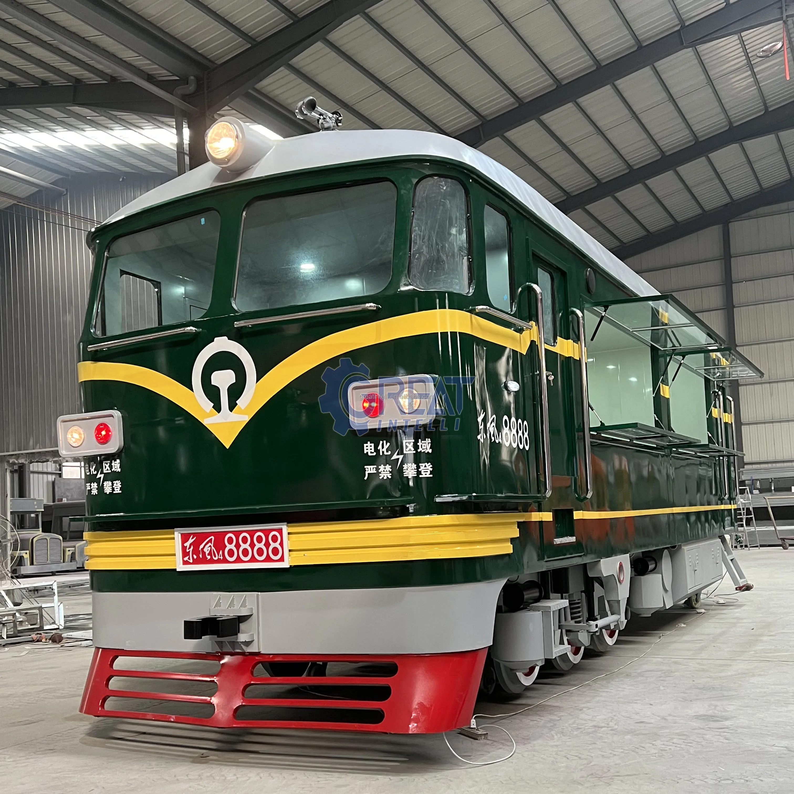 Street Food Wagon Mobile Restaurant Car Dining Serving Restaurant Food ...