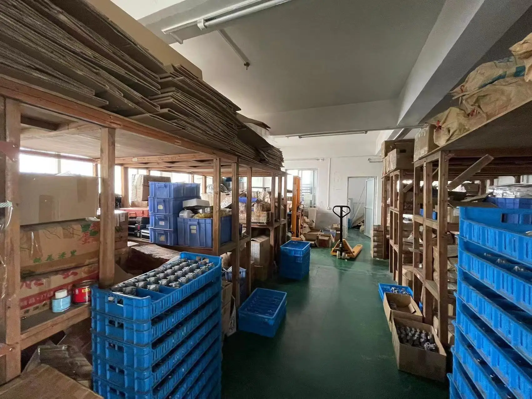 OEM A0003270369 - Air Suspension Valve for Mercedes Benz