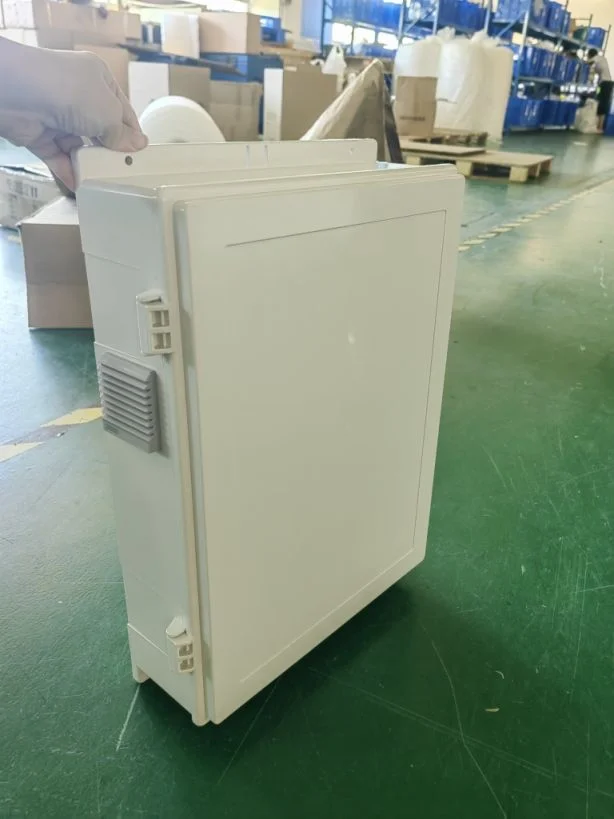 IP67 Waterproof Junction Box - Reliable Outdoor Plastic Enclosure
