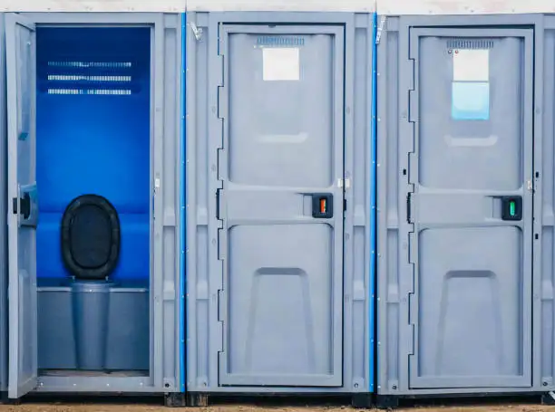 Alibaba.com: Prefab, portable, single restroom mobile toilet ...