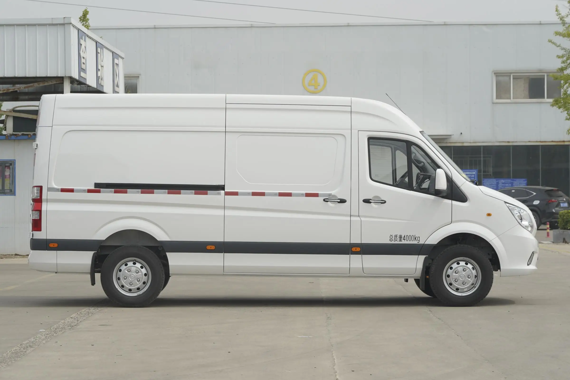 TOANO Foton Cargo Van 3 Seater - Euro II Emission Standard