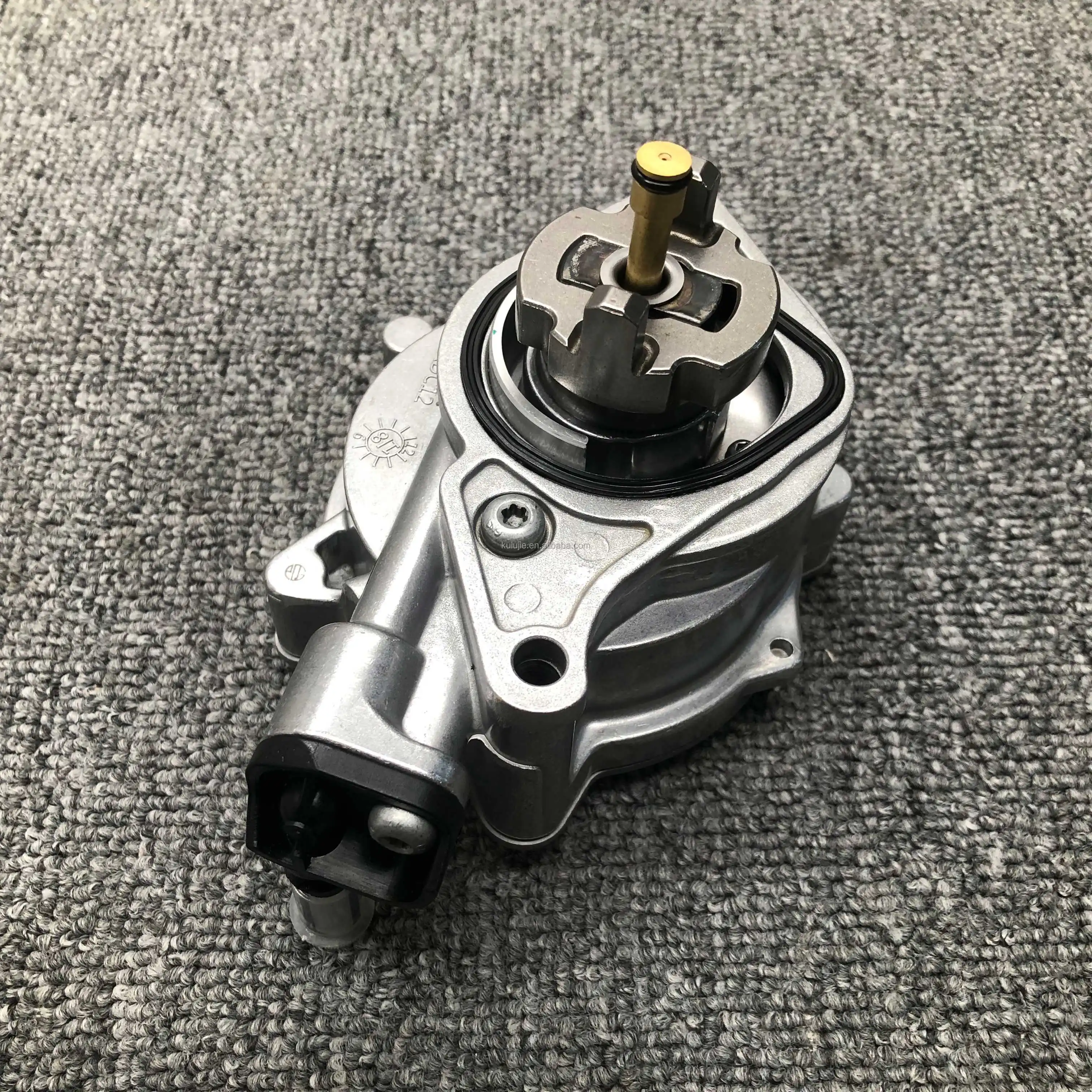 701188210 Vacuum Pump For Land Rover Range Rover Lr4 701188220 Lr010690 ...