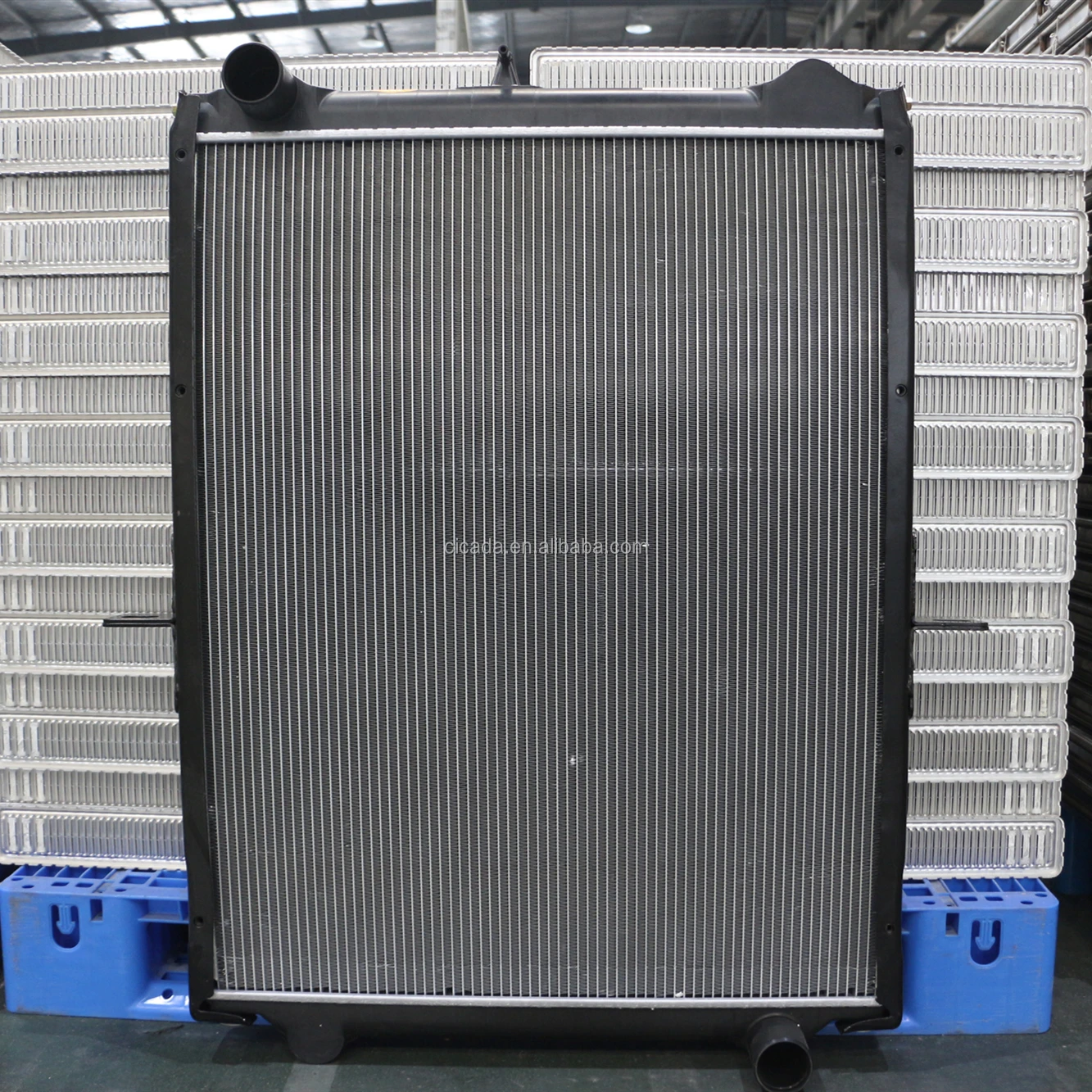 OEM Engine Cooling Radiator for UD Truck PL023254A 21410-6T001 21410 ...