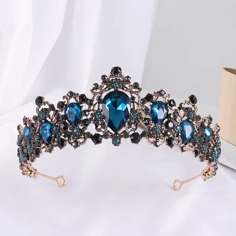 Different Types of Tiaras Names - Vintage Baroque Wedding Headdress