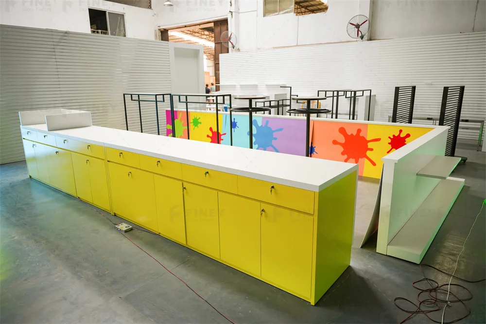 Toy Shop Interior Design Retail Store Display Boutique Toy Shop Display ...