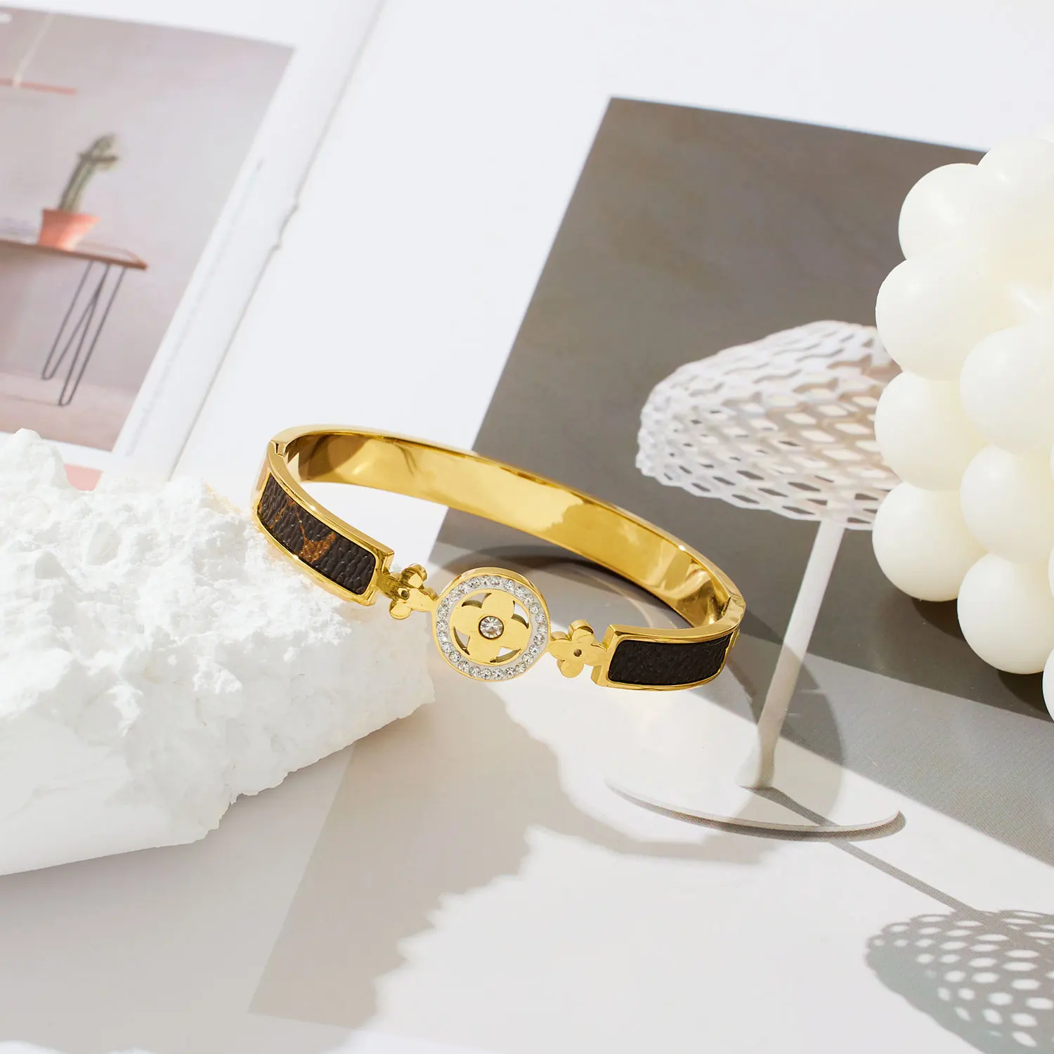 Waterproof Zircon 18k Gold Plated Famous Branded Inspired Designer ...