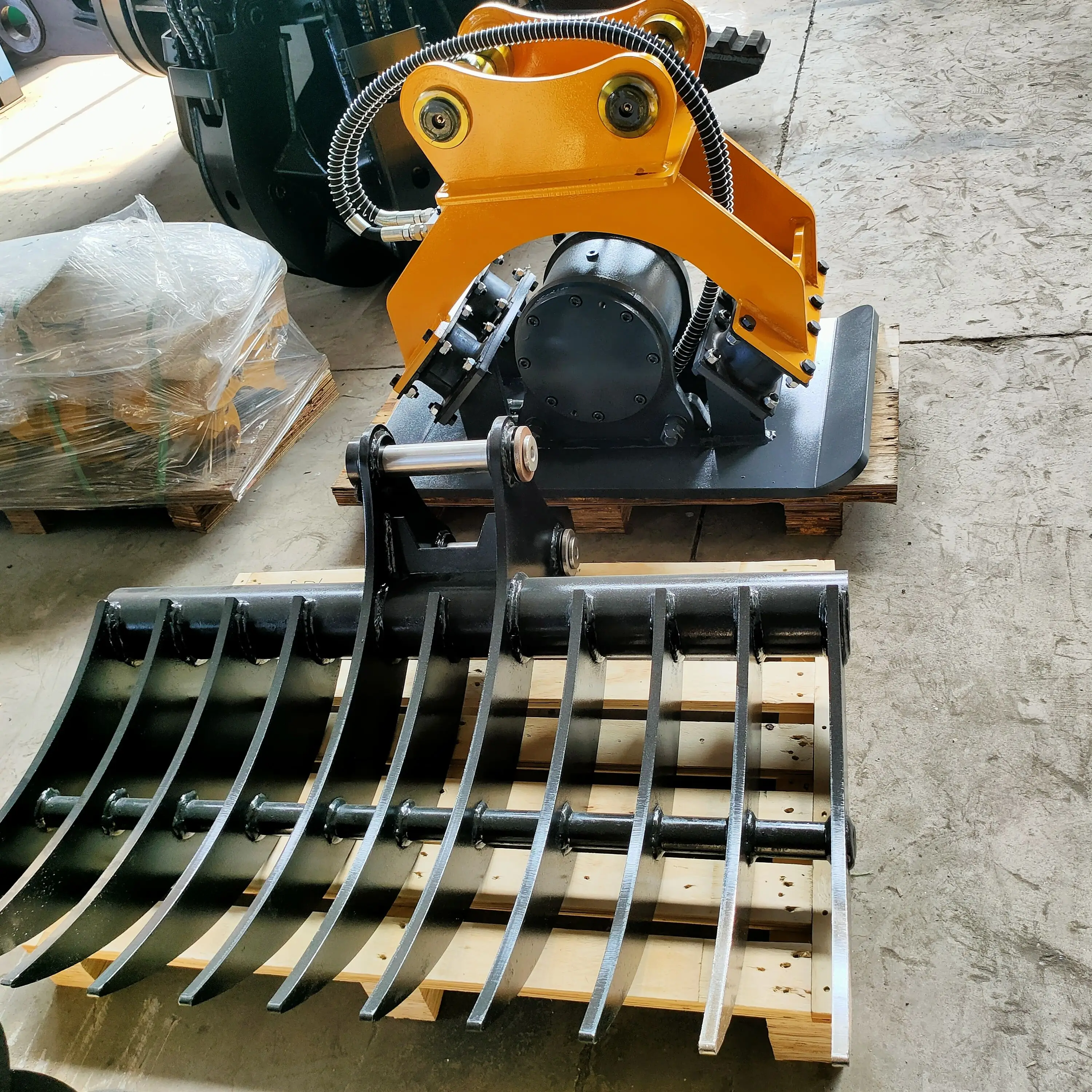 Excavator Rake Bucket Hydraulic Excavator Rake Bucket Excavator Rake ...