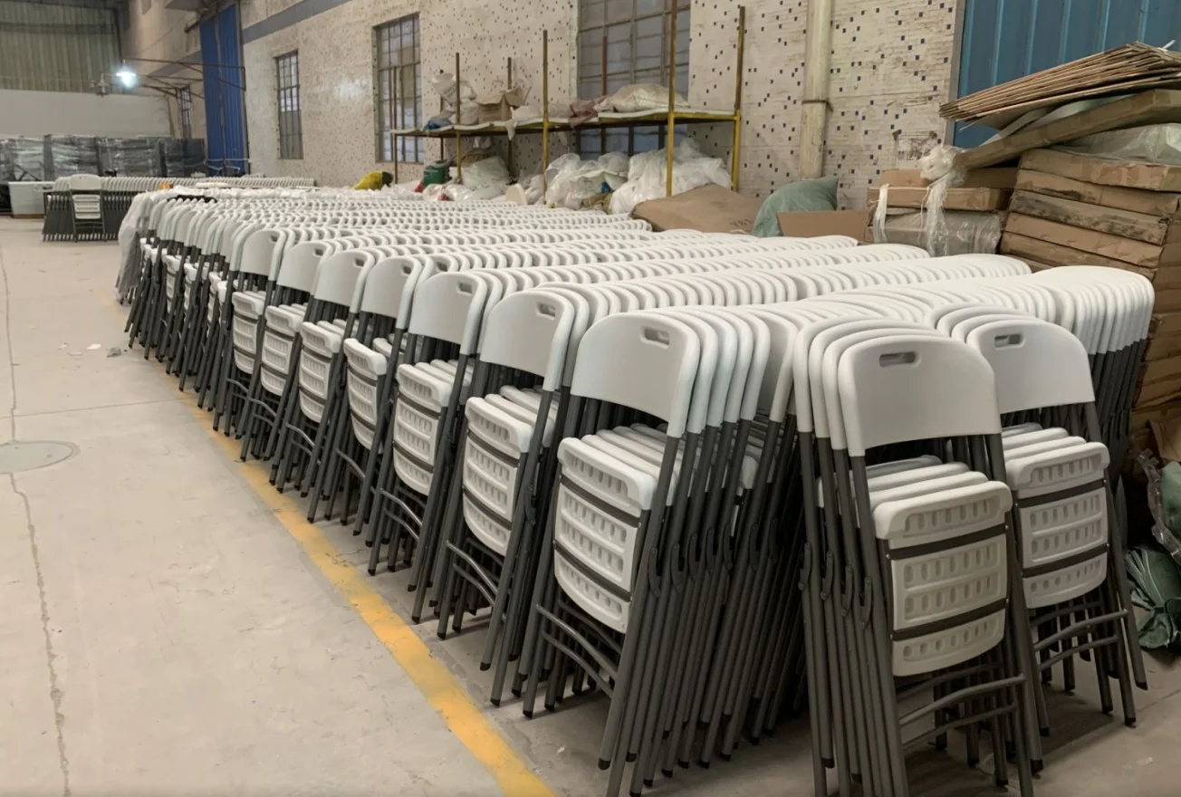Heavy-duty White Hdpe Silla Plegable Plastic Folding Chair Metal Frame ...