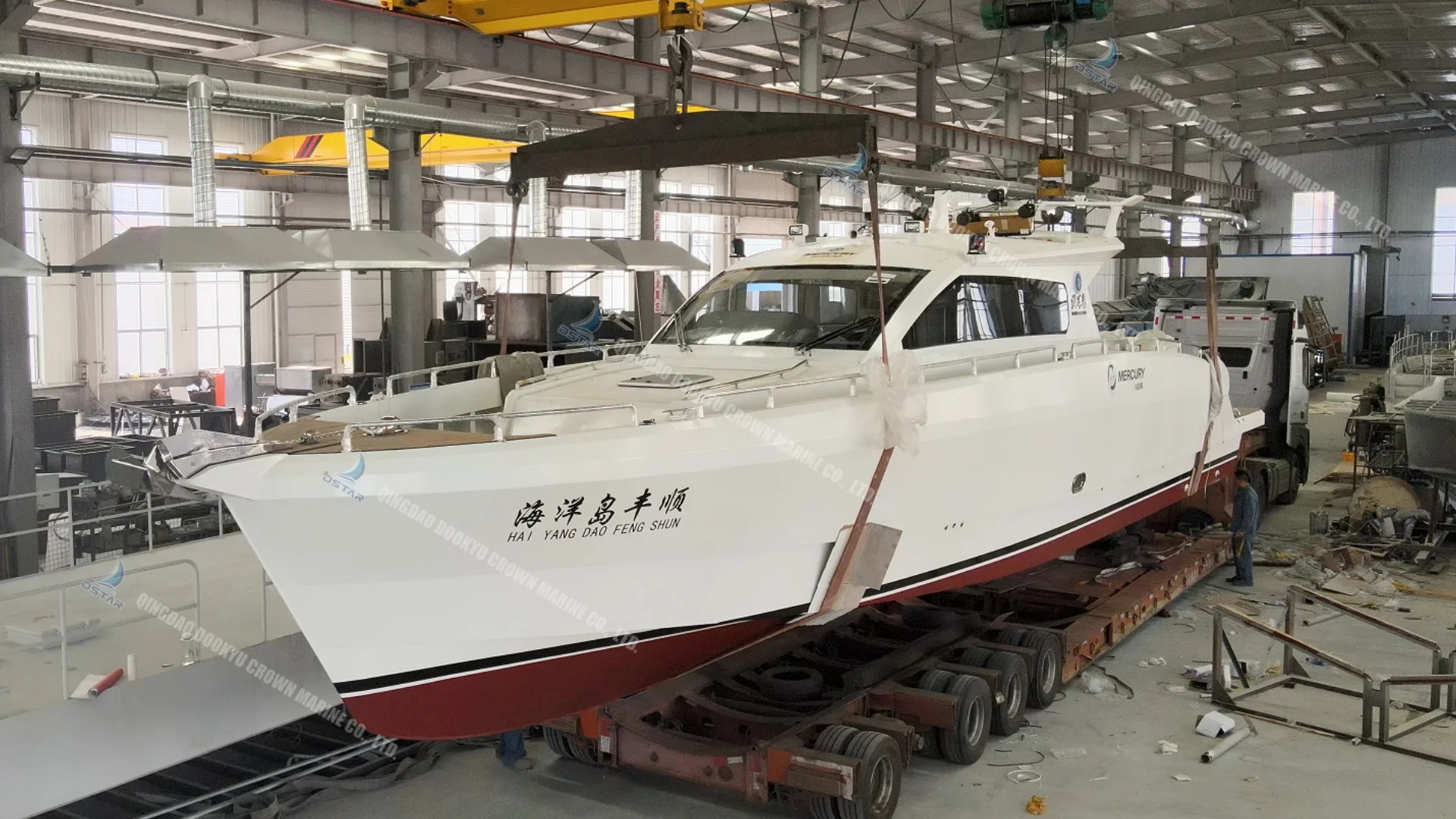 Luxury 67ft Cabin Cruiser Yacht with High Speed & Comfort