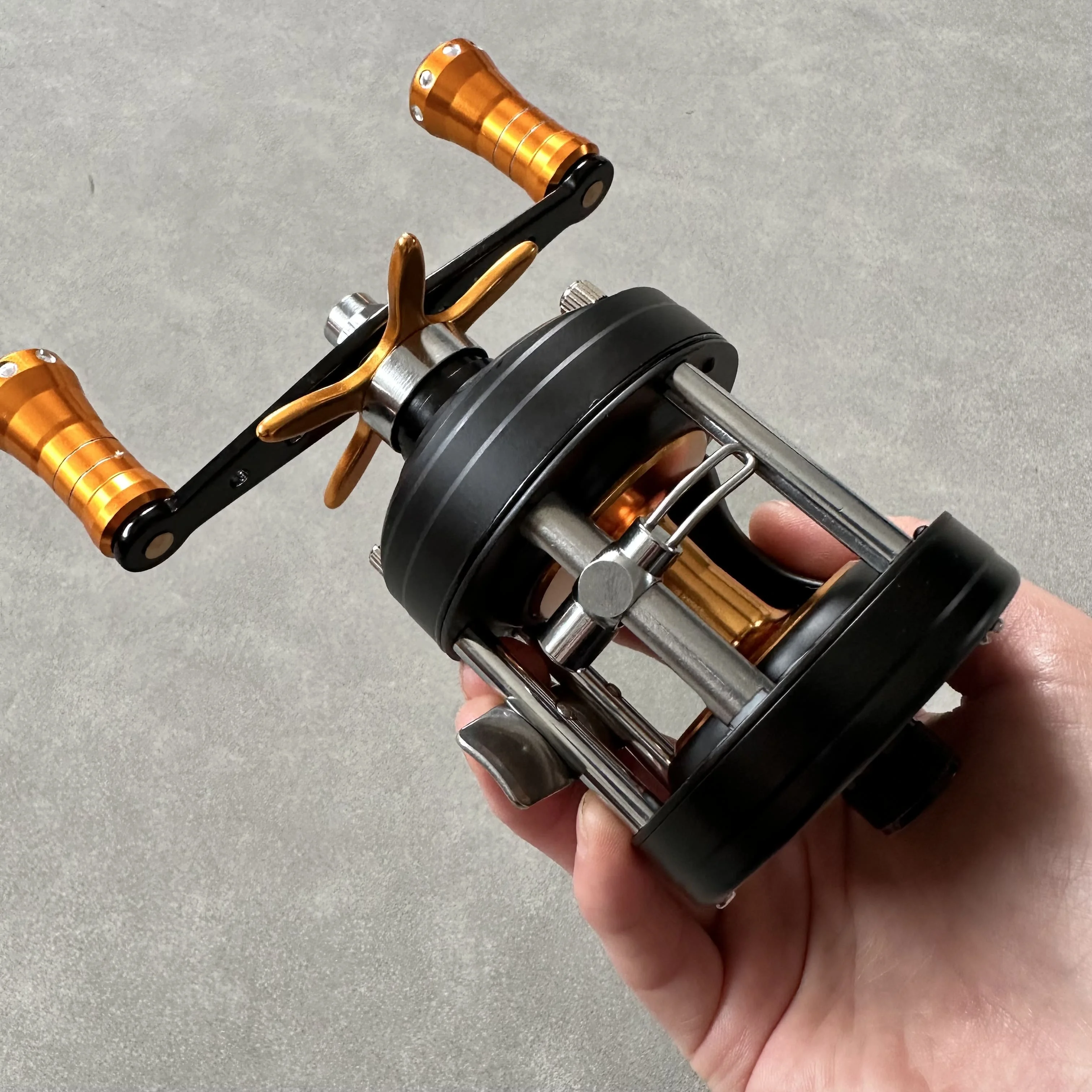 8+1bb Bearings Round Profile Baitcast Reel Light Lure Casting Reel For ...