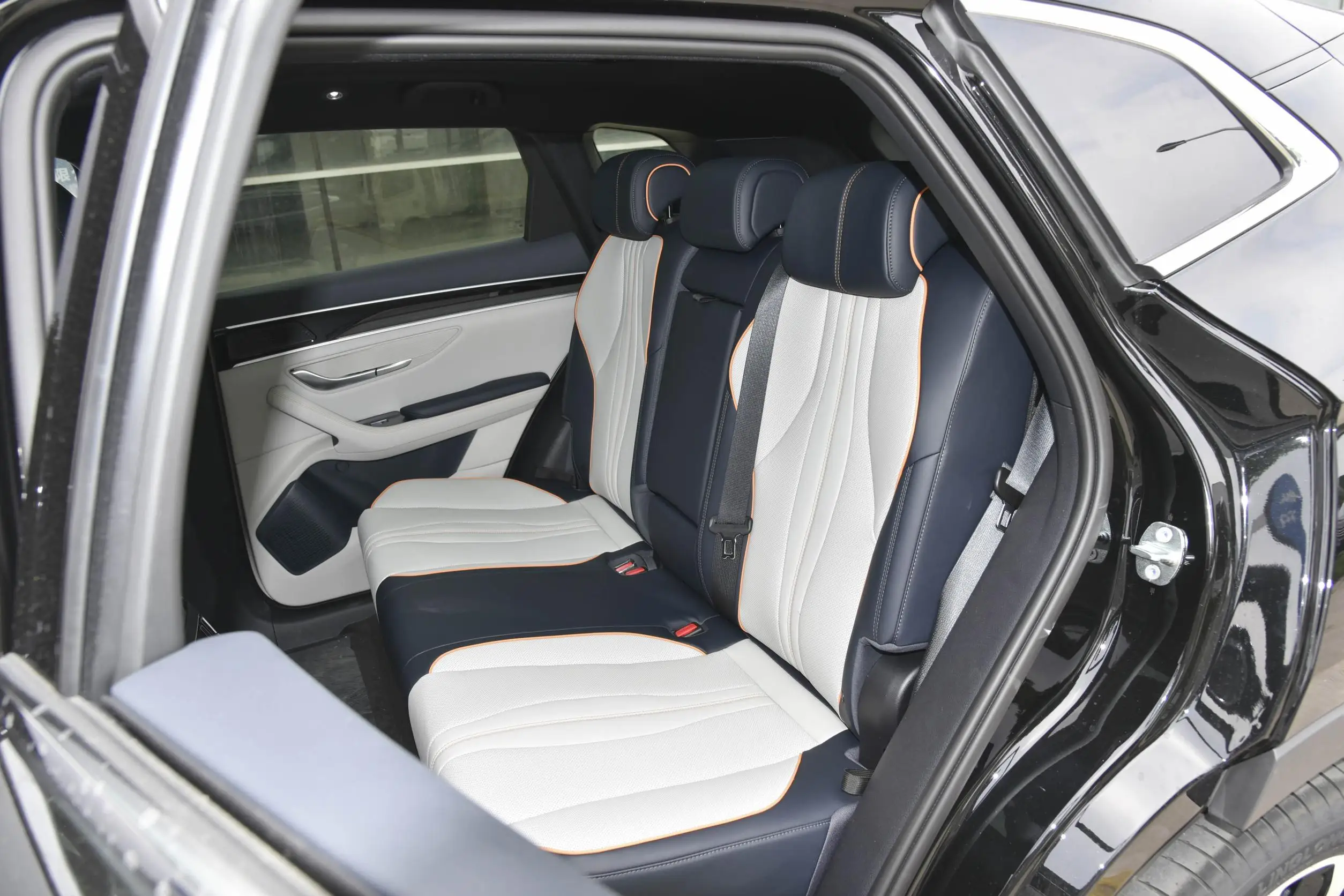Luxury Byd Electric Vehicle 2025 BYD Song Plus Ev 605Km 5 Seats ...