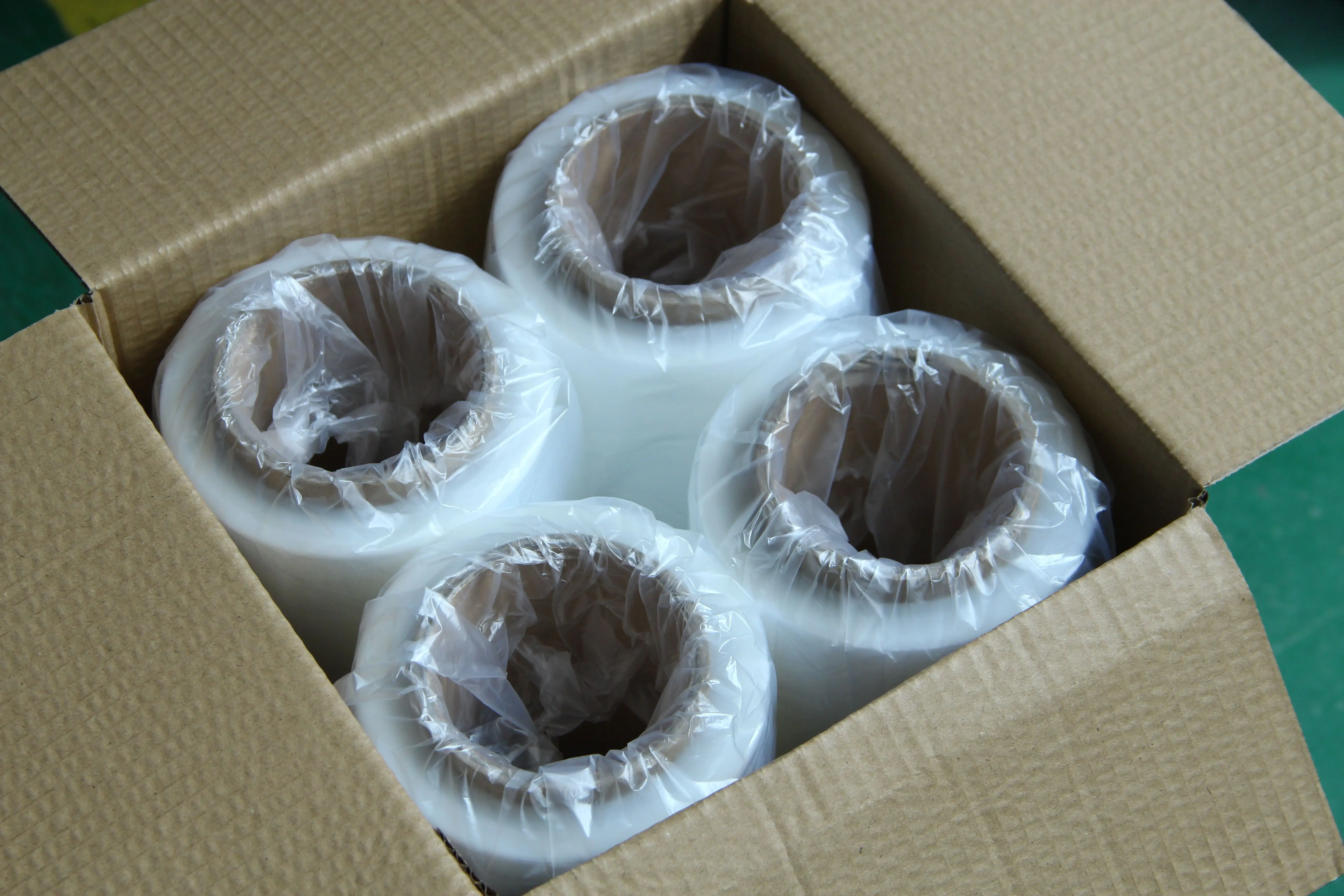 Pallet Pe Film 300% Elongation Strechfolie - Buy Rouleau De Film ...