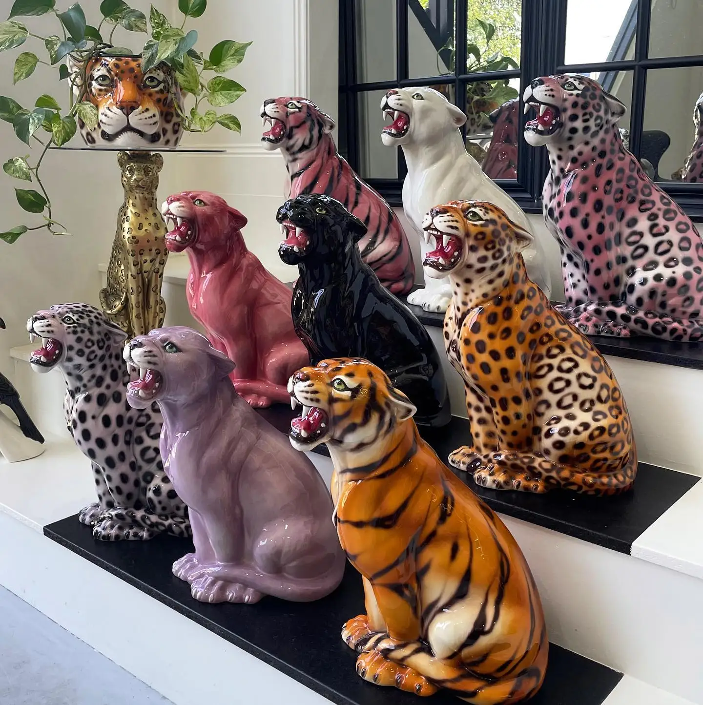 Customized outdoor fiberglass animal leopard sculpture for resin garden ...