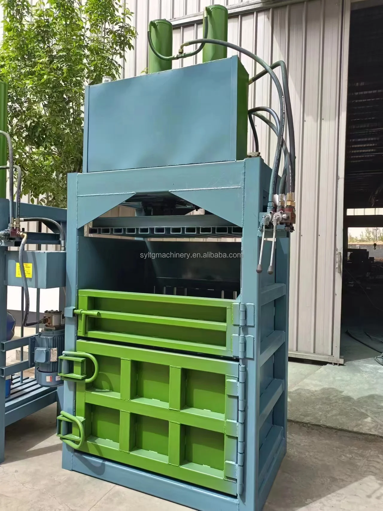 High Efficiency Baler - Semi Automatic Garbage Compactor
