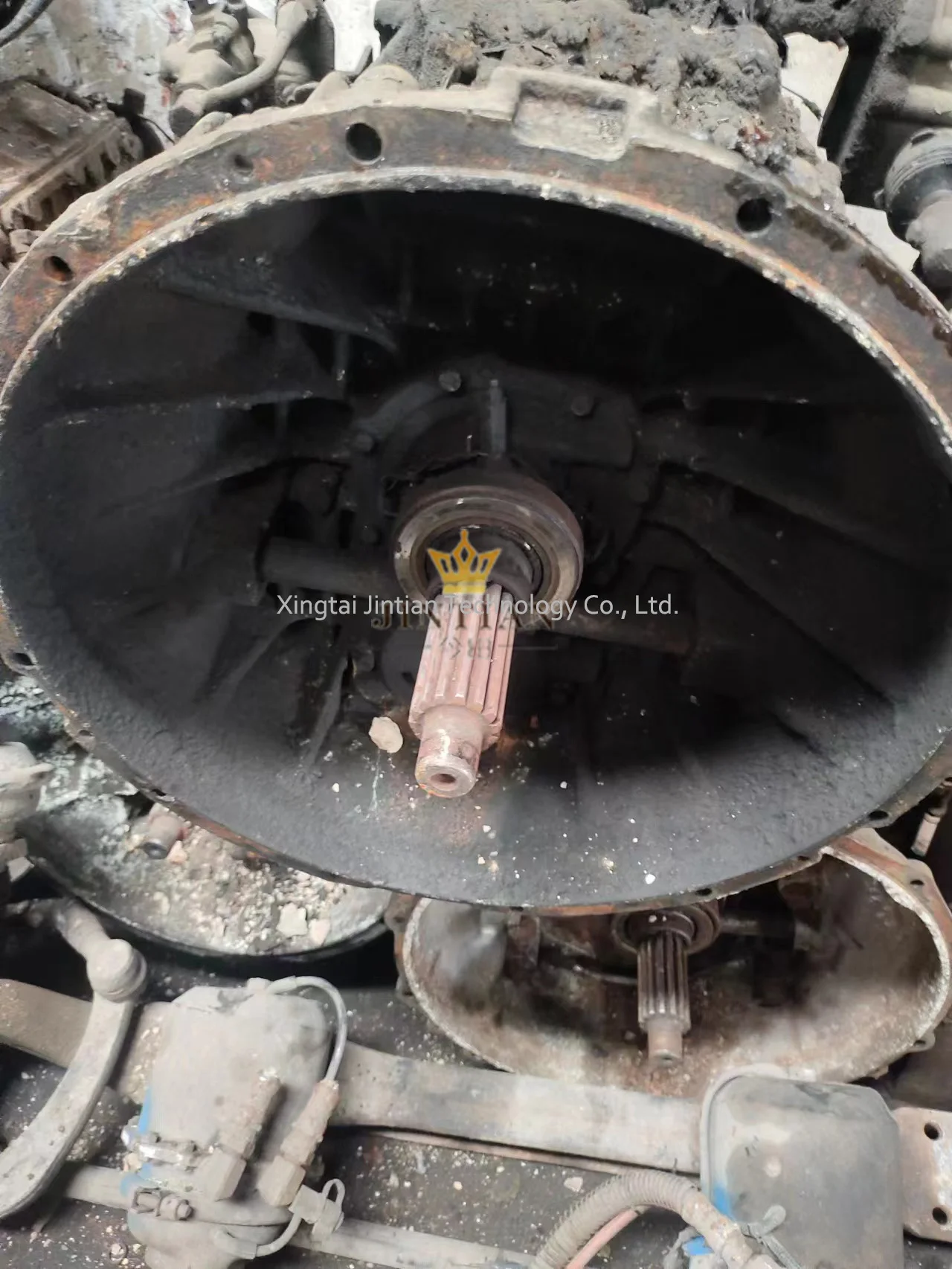 Used Transmission Gearbox 6 Speed M130 for Fuso Trucks