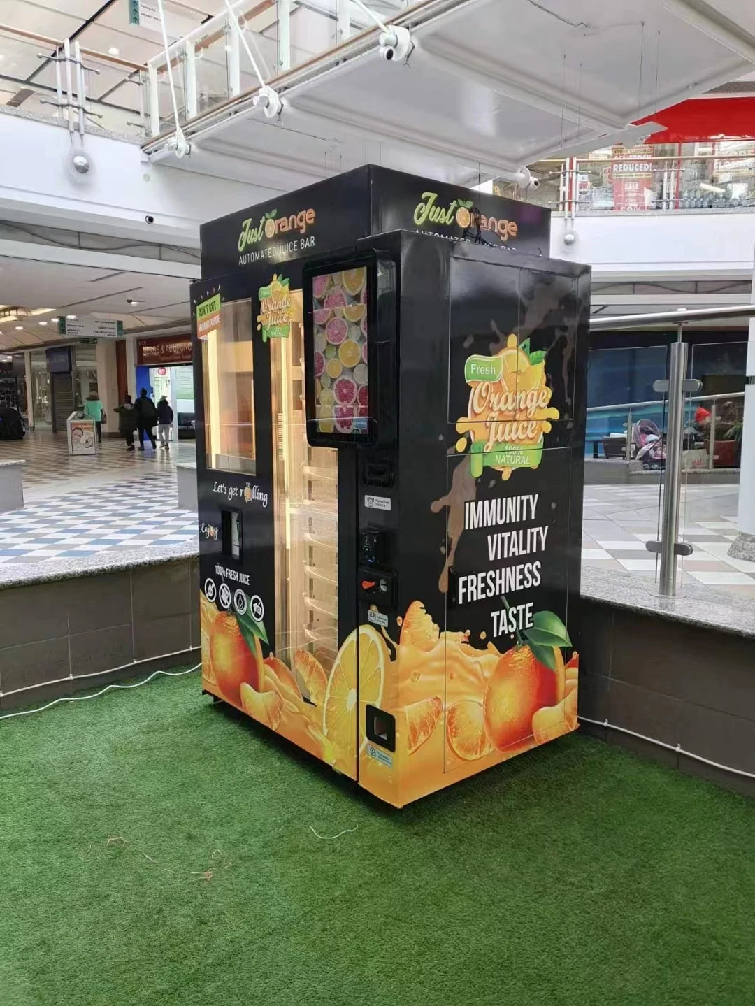 Fruit Juice Smoothie Vending Machine - 24 Hours Automatic