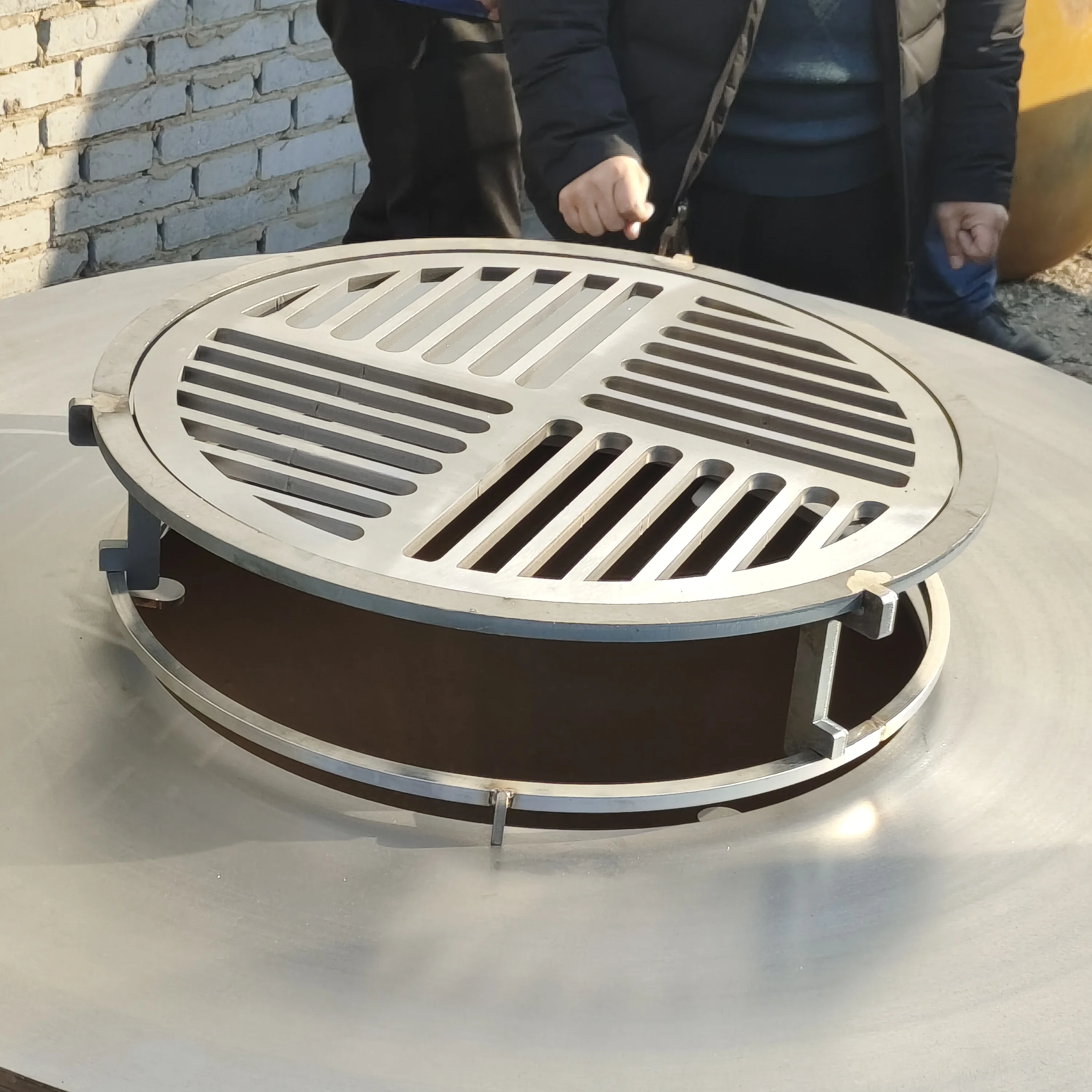 Outdoor Corten Steel European BBQ Grill Metal Barbecue Pit Bbq Grill ...