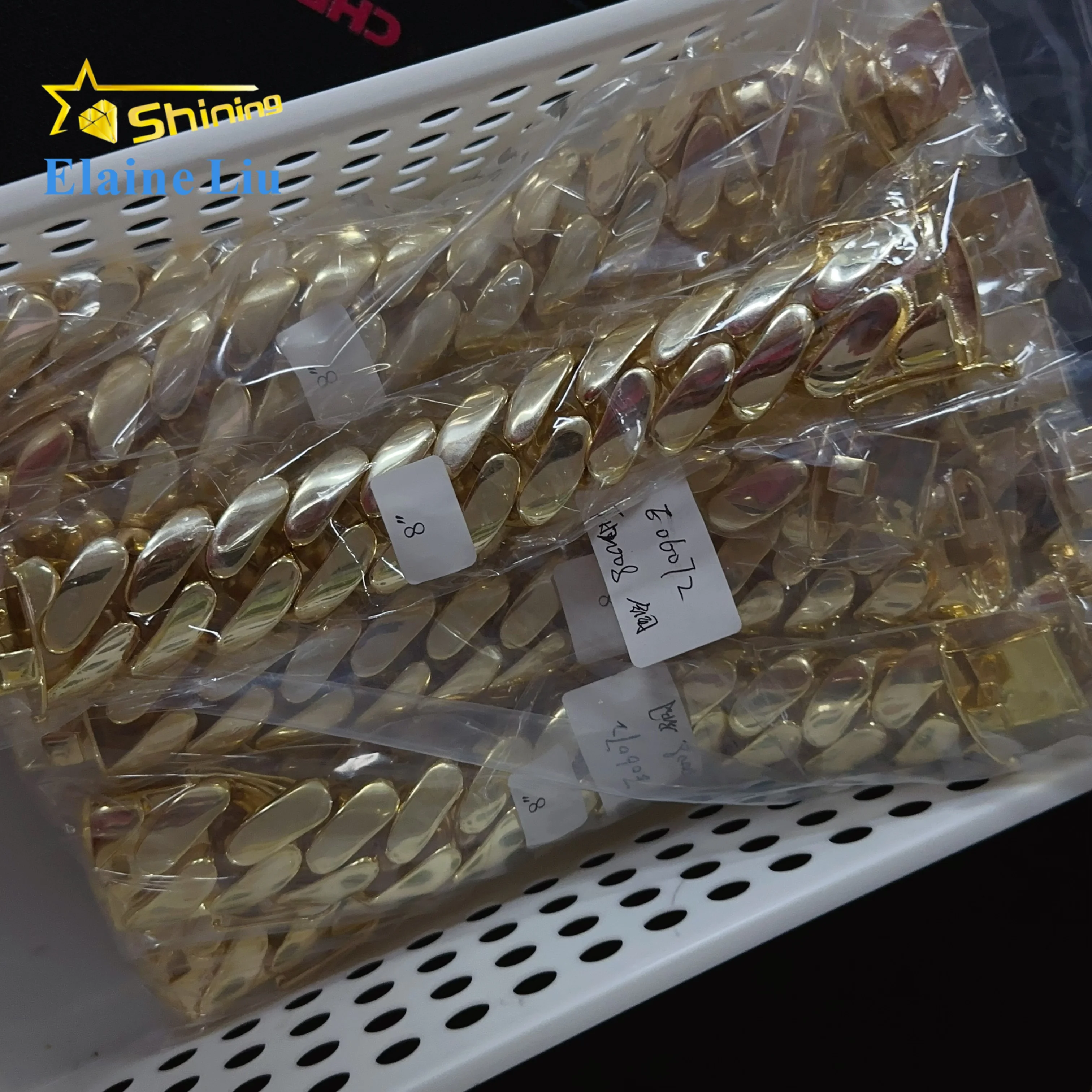 30MM Width Big Cuban Bracelet - Gold Plated Hip Hop Jewelry