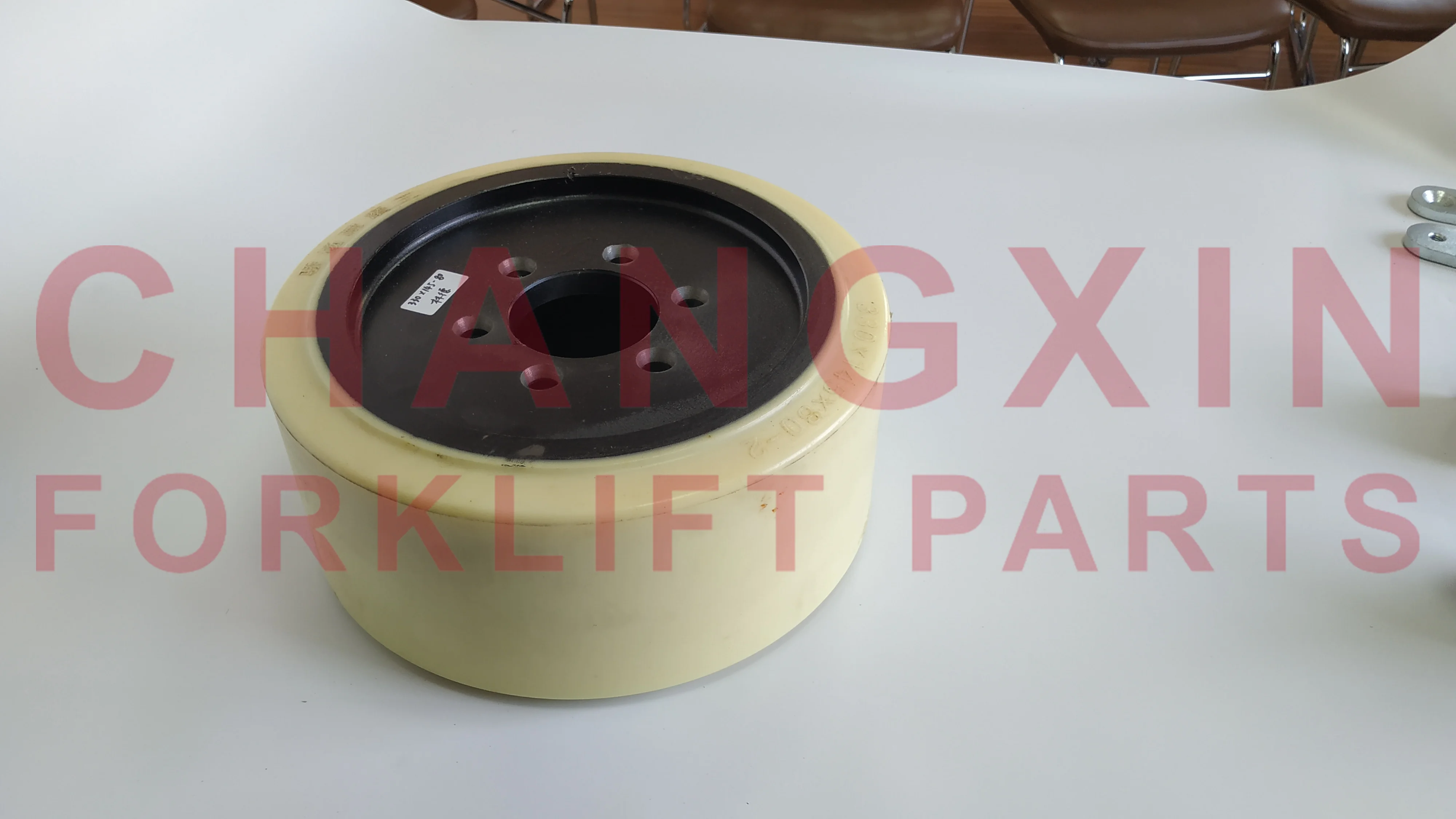 Forklift Parts - Drive Wheel Assembly for LINDE R14 Series