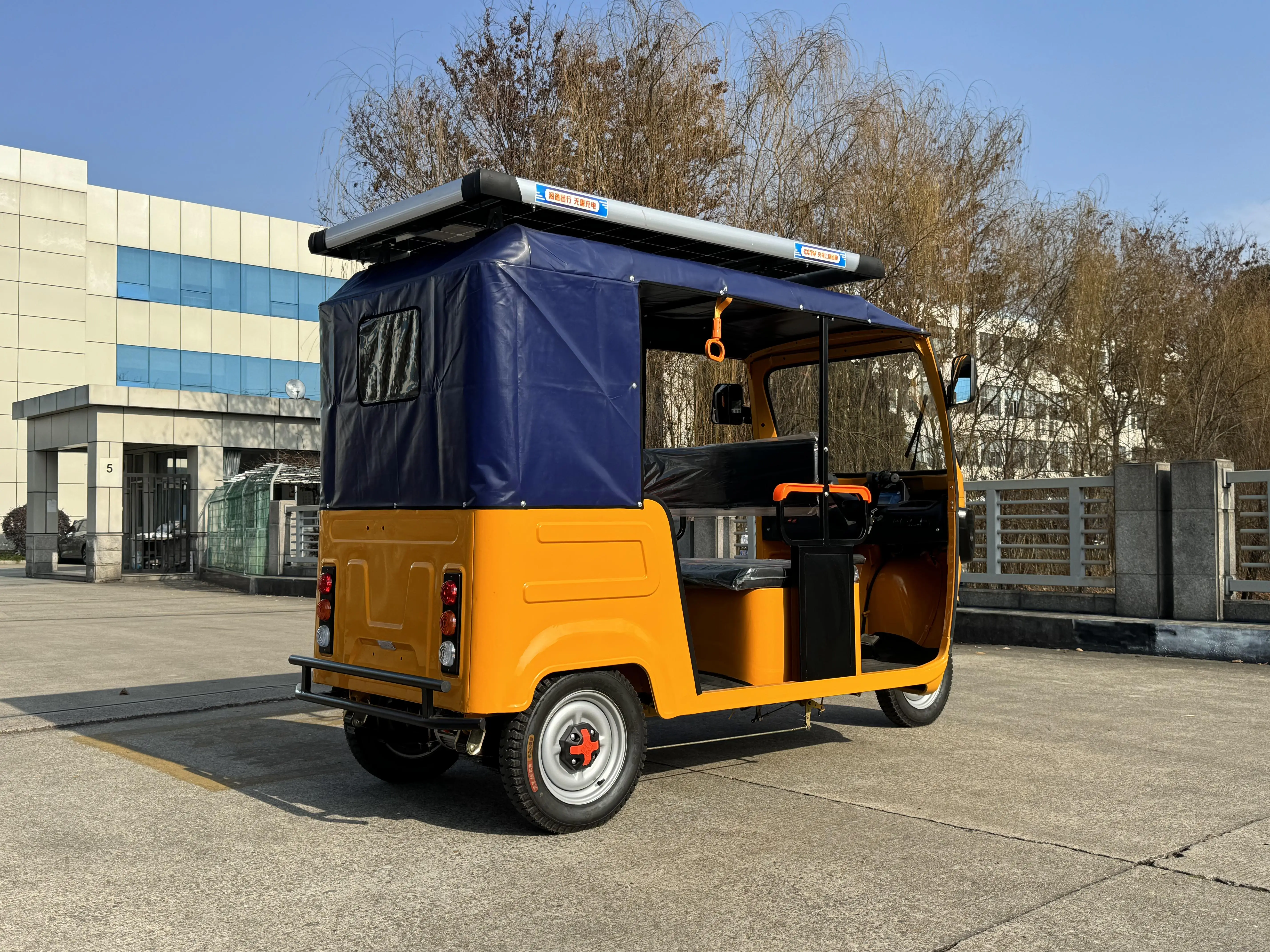 2025 New Bajaj Solar Tuk Tuk 1000W Motorized Adult Tricycle Electric ...